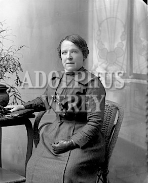 Searle – Adolphus Verey Photographic Collection